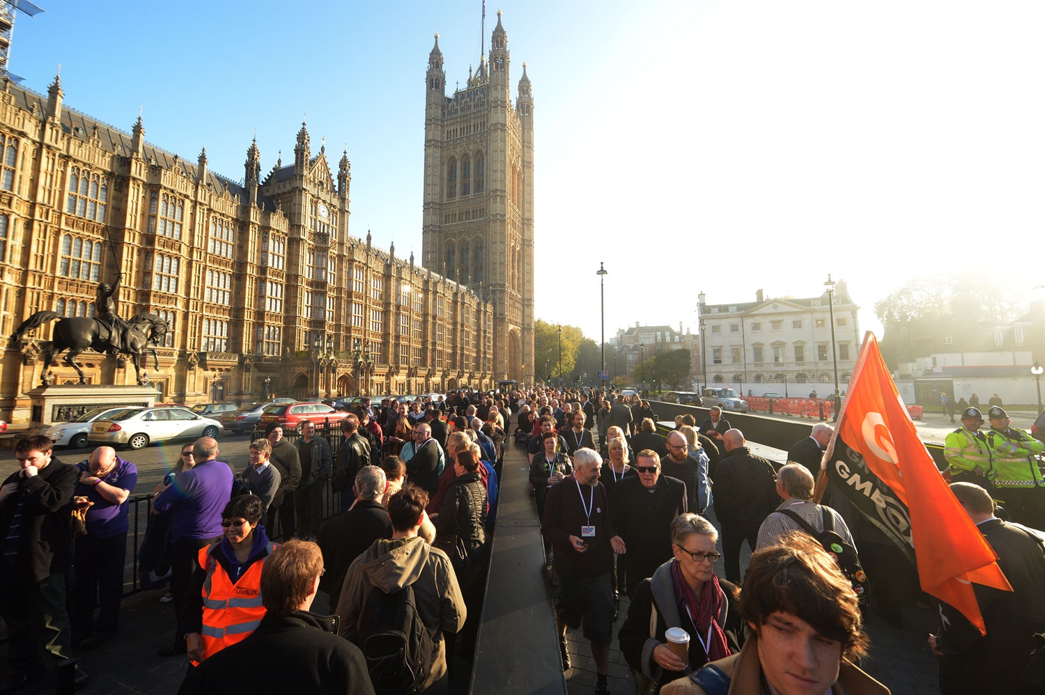 Calls for cross-party reform as Lords back probe of Trade Union Bill